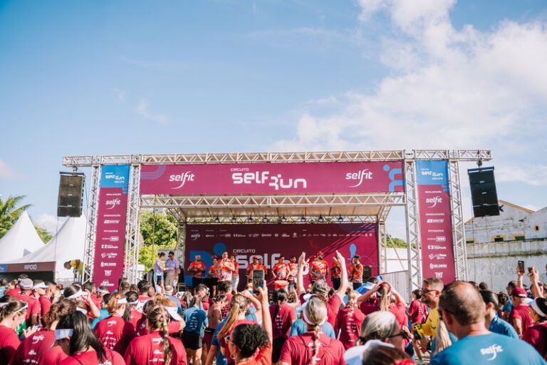 Treinão gratuito aquece corredores para estreia da Self Run em Natal ...